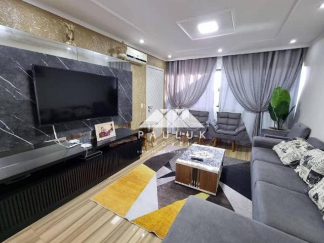 Sobrado com 3 dormitórios, sendo 1 suíte, à venda, 196 m² por R$ 750.000 Centro Foz do Iguaçu/PR