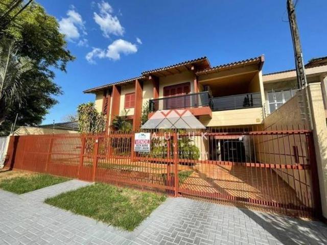 Sobrado com 3 dormitórios, sendo 1 suíte à venda, 253 m² por R$ 1.800.000 Jardim Polo Centro Foz