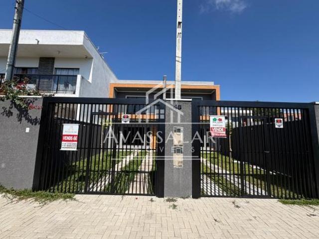 Sobrado com 3 dormitórios, sendo 1 suíte à venda no Pinheirinho | Curitiba PR