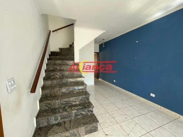 SOBRADO COM 3 DORMITÓRIOS SENDO 1 SUÍTE JARDIM SANTA MENA GUARULHOS/SP