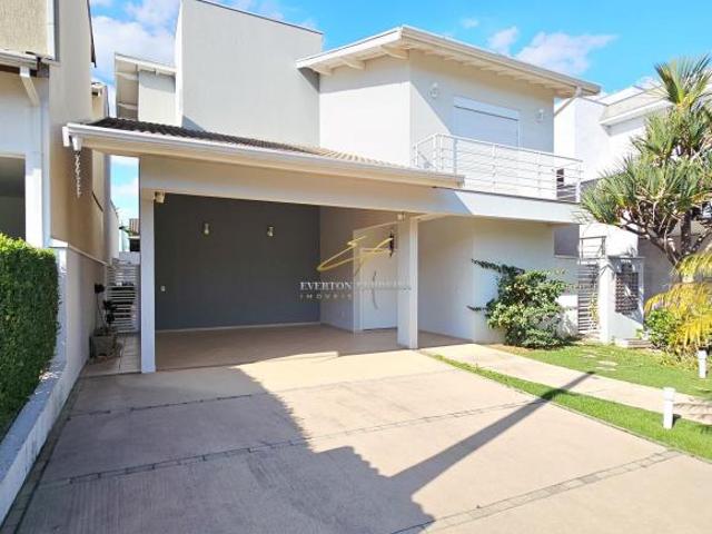 Sobrado com 3 Dormitórios, sendo 1 Suíte Master com Closet, Piscina, Indaiatuba