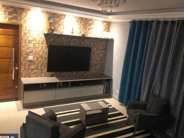 SOBRADO COM 3 DORMITÓRIOS, SENDO 1 UMA SUÍTE A VENDA, 300m² JARDIM GIOVANA GUARULHOS/SP