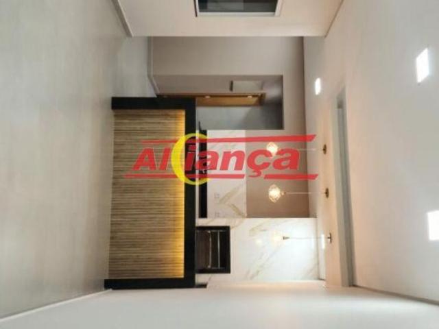 SOBRADO COM 3 DORMITÓRIOS SENDO 2 SUITES Á VENDA, 190m² NOVA ARUJÁ ARUJÁ/SP
