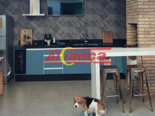 SOBRADO COM 3 DORMITÓRIOS SENDO 3 SUITE A VENDA, 280m² PARQUE RENATO MAIA GUARULHOS/SP