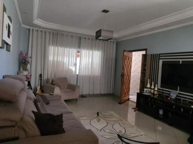 SOBRADO COM 3 DORMITÓRIOS SENDO 3 SUITES A VENDA, 192 m² Vila Galvão GUARULHOS
