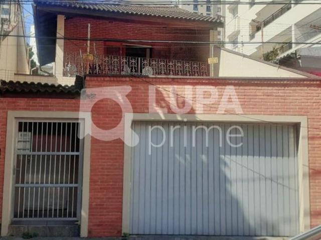 Sobrado com 3 dormitórios sendo 3 suítes á venda em Santana