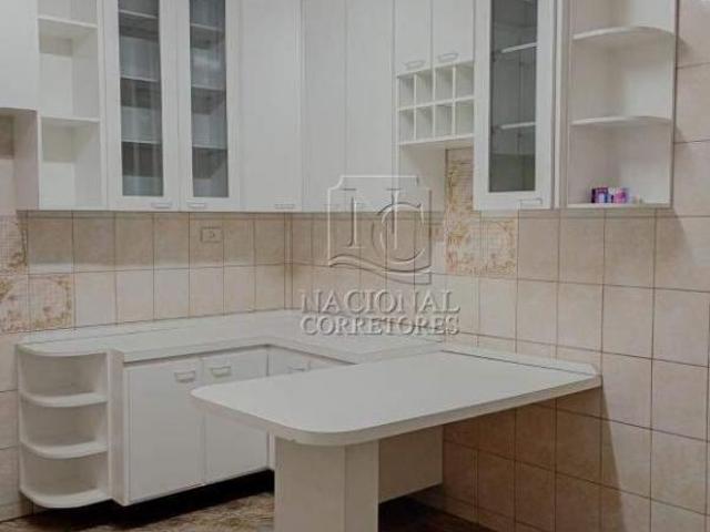 Sobrado com 3 dormitórios, 180 m² Vila Camilópolis Santo André/SP