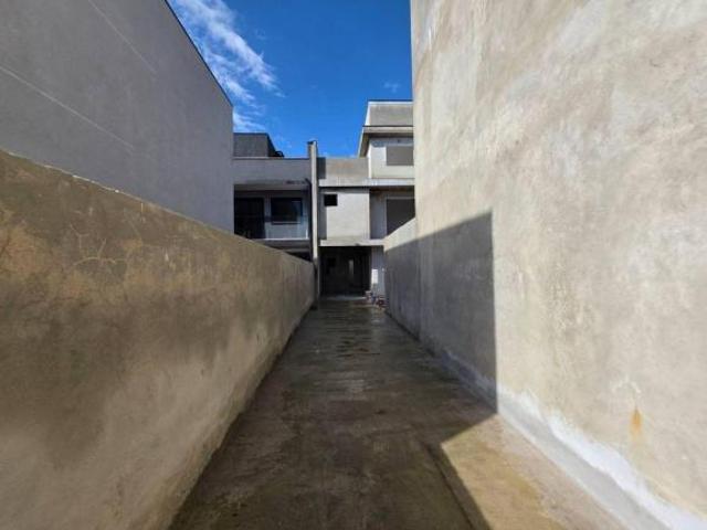 Sobrado com 3 Dormitórios, 1 Suíte, 120 m², à venda por R$ 750.000 Fazendinha, Curitiba PR