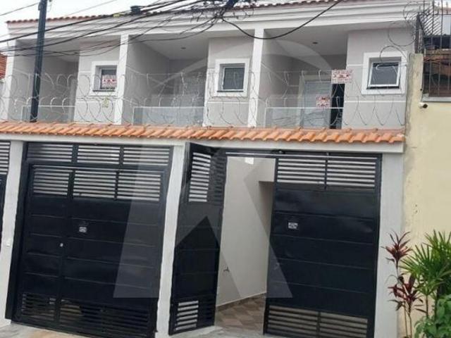 Sobrado com 3 Dormitórios, 1 Suíte, 1 vaga de garagem na Vila Ede
