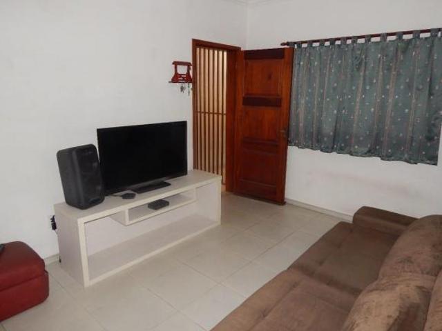 Sobrado com 3 Dormitórios 1 Suíte à Venda no Jardim Santa Clara!