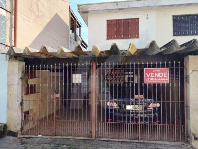 Sobrado com 3 dormitórios, 1 suíte, e 2 vagas de garagem com quintal, na Vila Medeiros