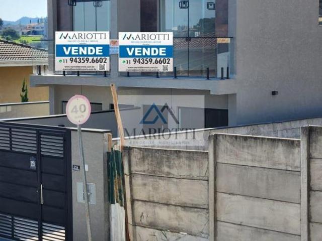 Sobrado com 3 dormitórios, 1 suíte por R$910 mil em Atibaia, SP