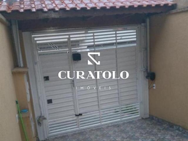 Sobrado com 3 dormitórios, 1 suíte, varanda e 2 vagas Jardim Imperador