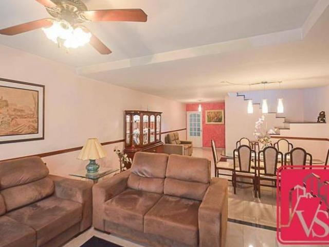 Sobrado com 3 dormitórios, 223 m² venda por R$ 920.000,00 ou aluguel por R$ 4.791,66/mês Vila Vi