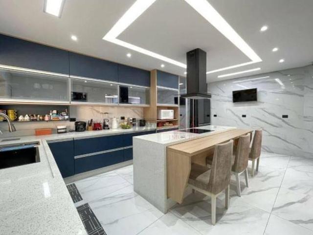 Sobrado com 3 dormitórios, 2 Suites à venda, 395 m² por R$ 2.447.000 Jardim Nossa Senhora do Carmo