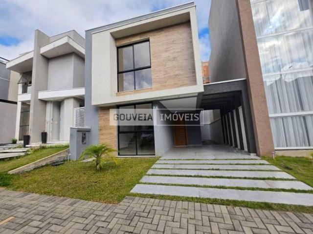 Sobrado de Condomínio com 3 Quartos, 2 Suítes, 122.65M², à Venda por R$ 810.000,00 Umbará, Curitib