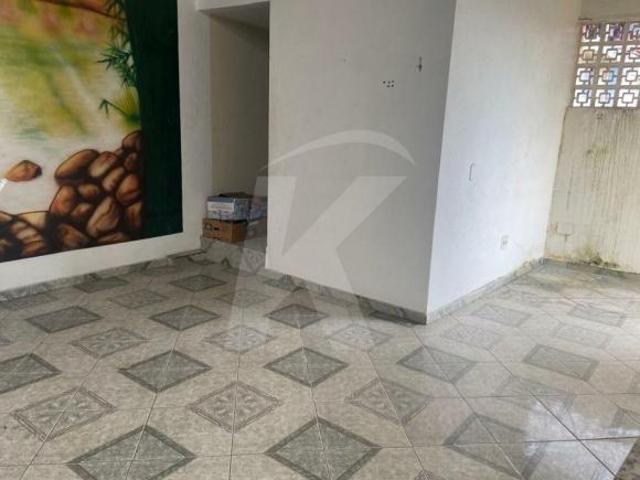 Sobrado com 3 dormitórios, 2 vagas amplas de garagem, próximo metrô Tucuruvi
