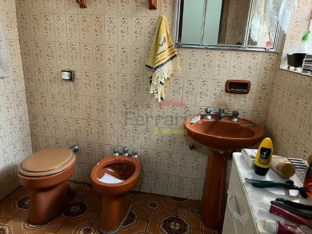 Sobrado com 3 dormitórios 2 vagas Vila Leonor