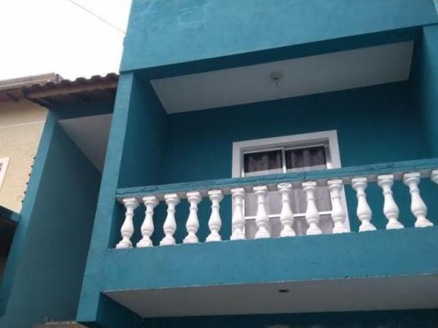 Sobrado com 3 dormitórios