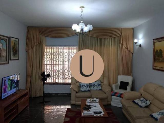 Sobrado com 3 dormitórios, 300 m² venda por R$ 2.728.000,00 ou aluguel por R$ 10.002,00/mês Tatu