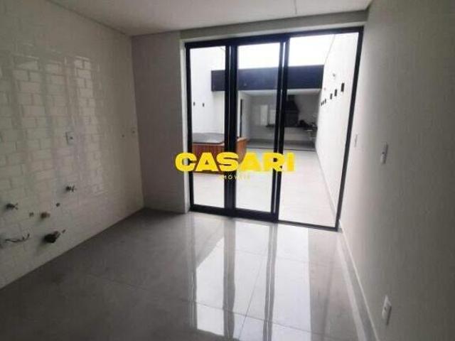 Sobrado com 3 dormitórios 3 suítes à venda, 191 m² por R$ 1.390.000 Rudge Ramos São Bernardo do