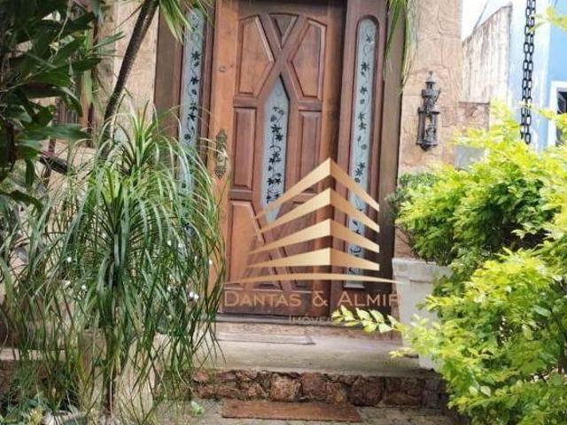 Sobrado com 3 dormitórios 3 suites à venda, 249 m² por R$ 1.500.000 Jardim Rosa de Franca Guaru