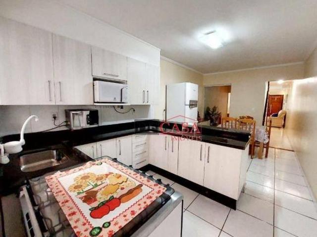 Sobrado com 3 Dormitórios, 4 vagas próximo a estação Dom Bosco