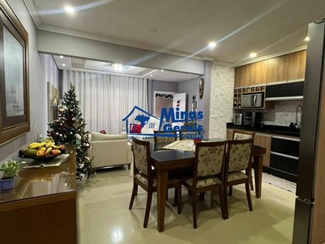 Sobrado com 3 Dorms, 1 Suíte, Varanda Gourmet e Porcelanato Pronto para Morar