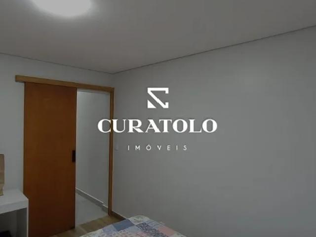 Sobrado com 3 dorms, 1 suíte, varanda, quintal e 2 vagas Rudge Ramos