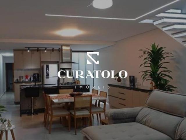 Sobrado com 3 dorms, 1 suíte, varanda, quintal e 2 vagas Rudge Ramos