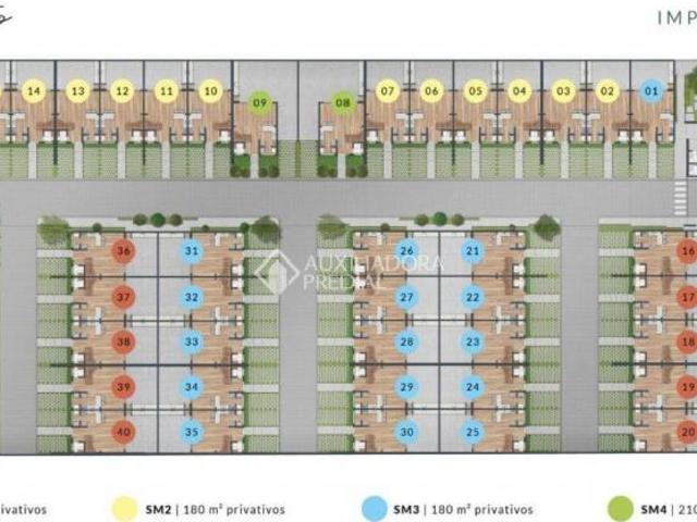 Sobrado com 3 pavimentos, 3 dorm com opção p/4 Jardim Itu Sabará