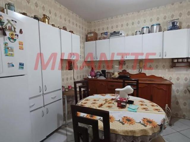 Sobrado com 3 quartos