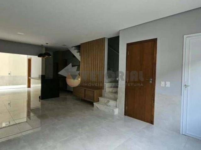 Sobrado com 3 quartos, 120 m², à venda por R$ 950.000