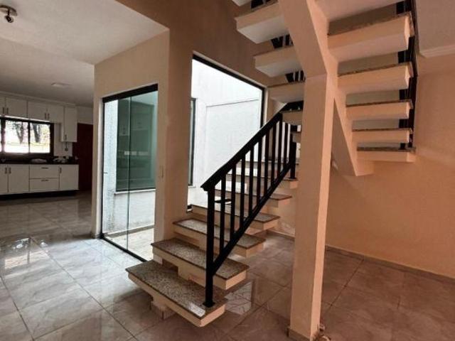 Sobrado com 3 quartos, 179 m² venda por R$ 1.400.000 ou aluguel por R$ 6.108/mês Vila Assunção