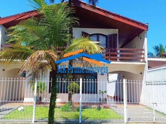Sobrado com 3 Quartos, 199 m², à Venda Mongaguá
