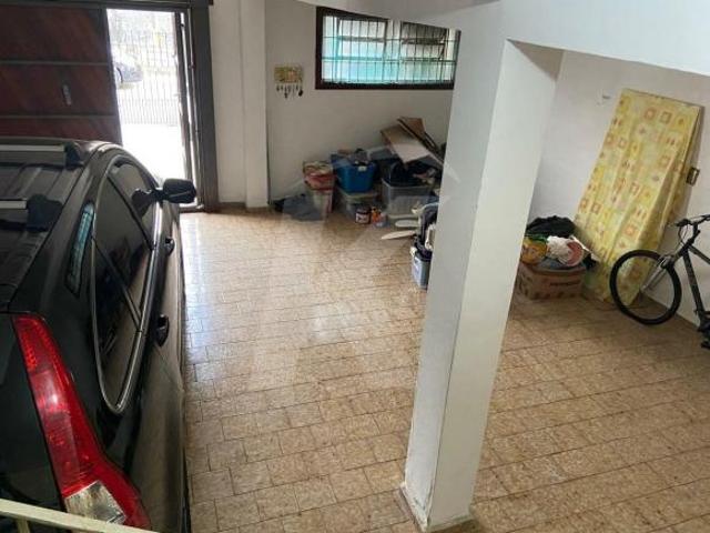 Sobrado com 3 quartos 1 suíte, 4 vagas de Garagem, quintal na Vila Isolina Mazzei