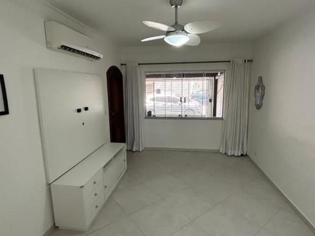 Sobrado com 3 quartos 1 suite 2 vagas próximo a USP transporte coletivo