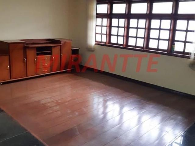 Sobrado com 3 quartos