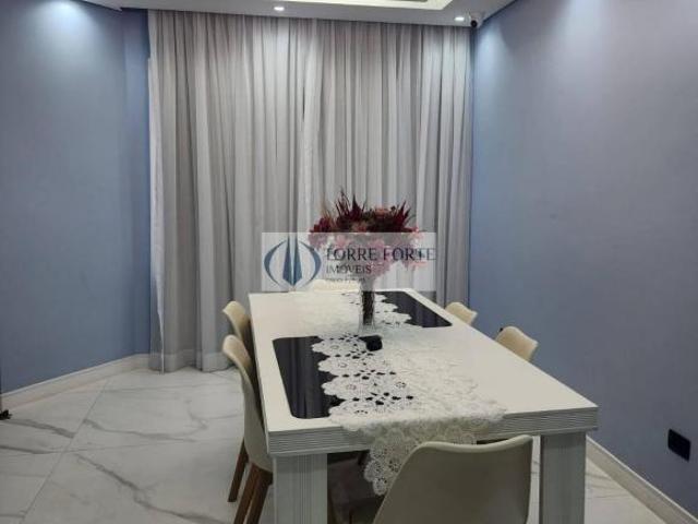 Sobrado com 3 quartos 2 suites, Picina,5 vagas no Parque do Carmo