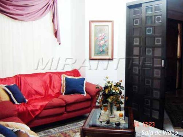 Sobrado com 3 quartos