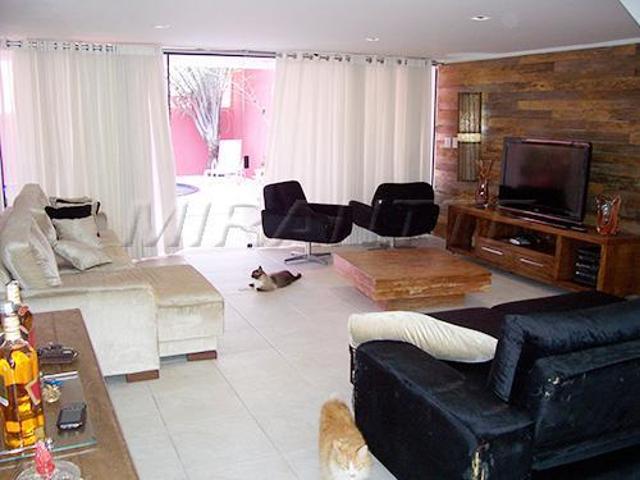 Sobrado com 3 quartos