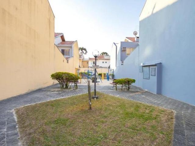 Sobrado com 3 quartos com suíte no Boqueirão