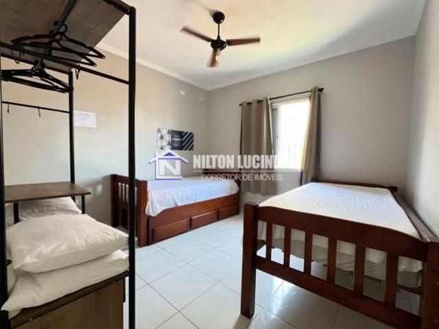 Sobrado com 3 quartos, Caiçara, Praia Grande R$ 630 mil, Cod: 11395
