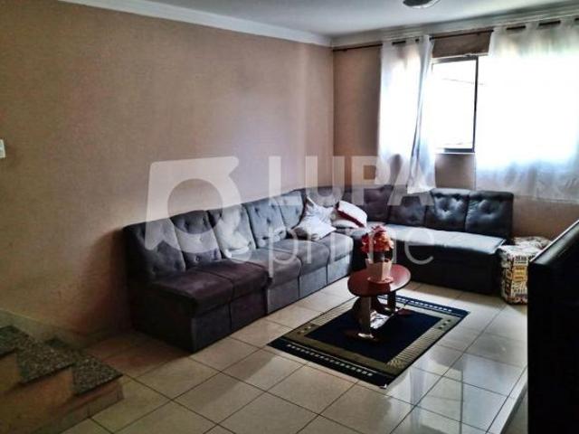 SOBRADO COM 3 QUARTOS, CHURRASQUEIRA E SALÃO COMERCIAL, PARA VENDA, JARDIM BRASIL