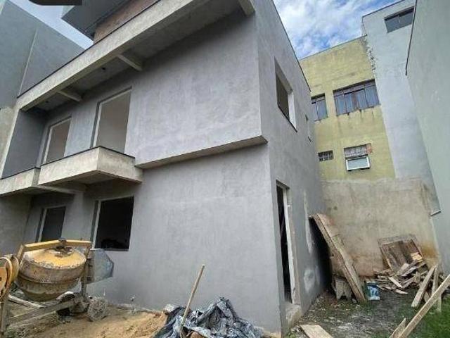 Sobrado com 3 quartos à venda, 92 m² por R$ 590.000 Barreirinha Curitiba/PR