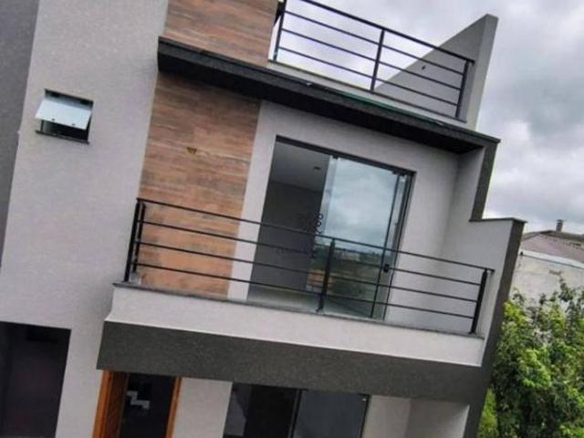 Sobrado com 3 quartos à venda, 105 m² por R$ 715.000 Xaxim Curitiba/PR