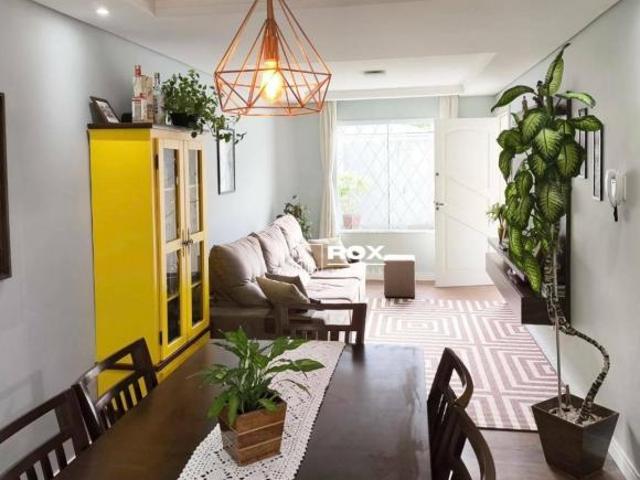 Sobrado com 3 quartos à venda, 113 m² Santa Cândida, Curitiba/PR