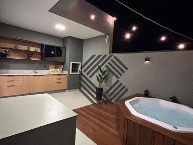 Sobrado com 3 quartos à venda, 114 m² por R$ 839.000 Chácaras Reunidas São Jorge Sorocaba/SP