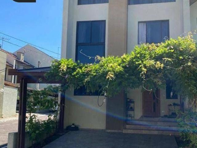 Sobrado com 3 quartos à venda, 118 m² por R$ 800.000 Xaxim Curitiba/PR