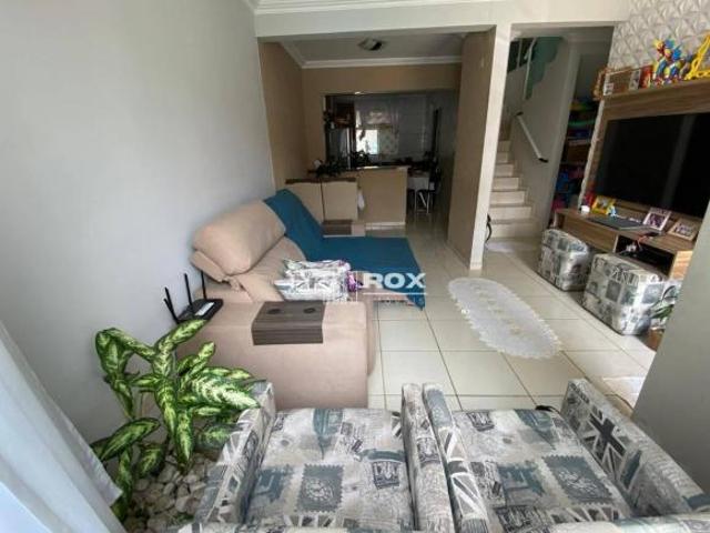 Sobrado com 3 quartos à venda, 122 m² por R$ 530.000